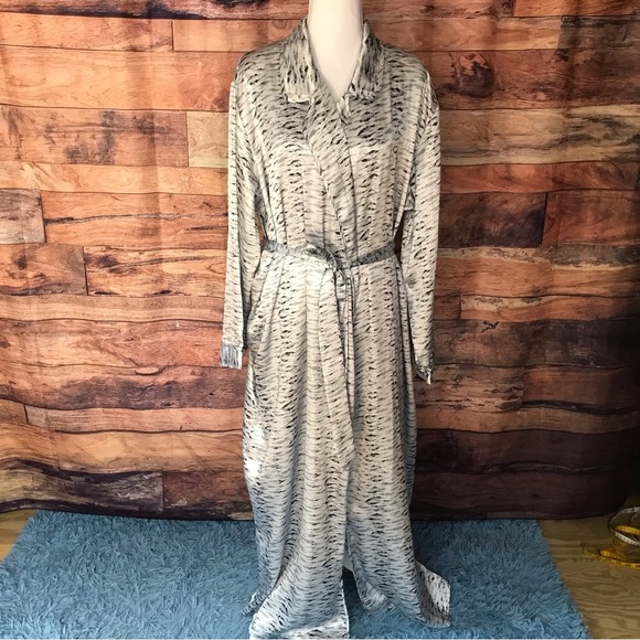 Parisian Works | Intimates & Sleepwear | Parisian Intimates Womans Robe ...